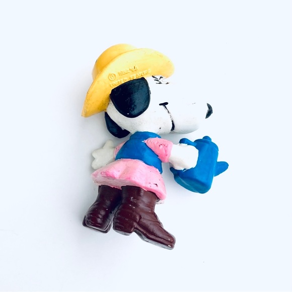 Snoopy | Toys | Vintage Snoopy Belle Western Toy Figure | Poshmark
